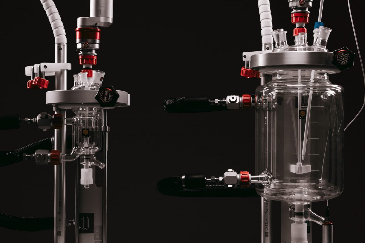 Discover the differences between flow & traditional batch chemistry